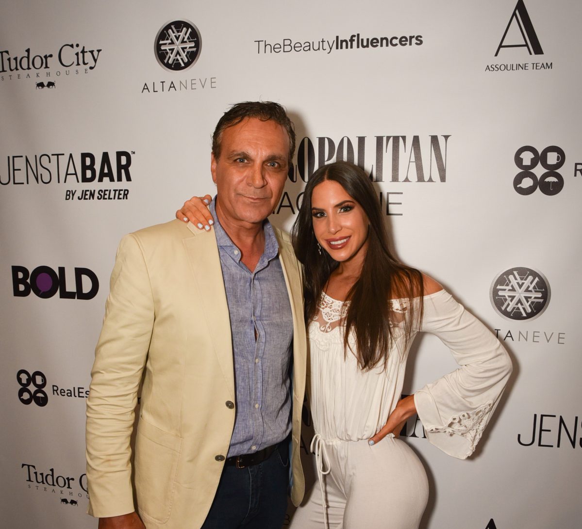 Fitness Influencer JENNIFER SELTER Nominated for Influencer Award in ...