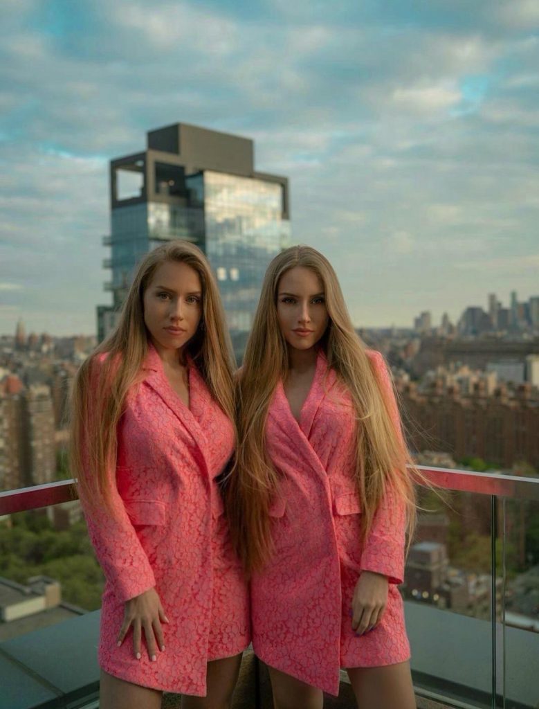 CEW X Preen.Me Rising Influencer Award Winners: The Vike Twins | The ...