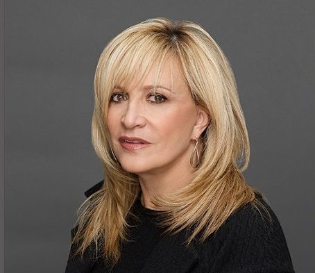 Estée Lauder's Jennifer Balbier to Retire | The Beauty Influencers