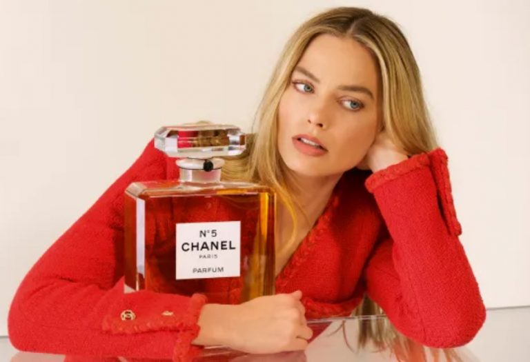 Margot Robbie is the new face of CHANEL No 5 | The Beauty Influencers